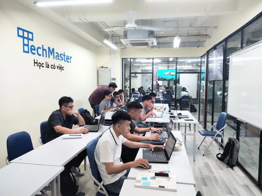 Techmaster Việt Nam - Học là có việc